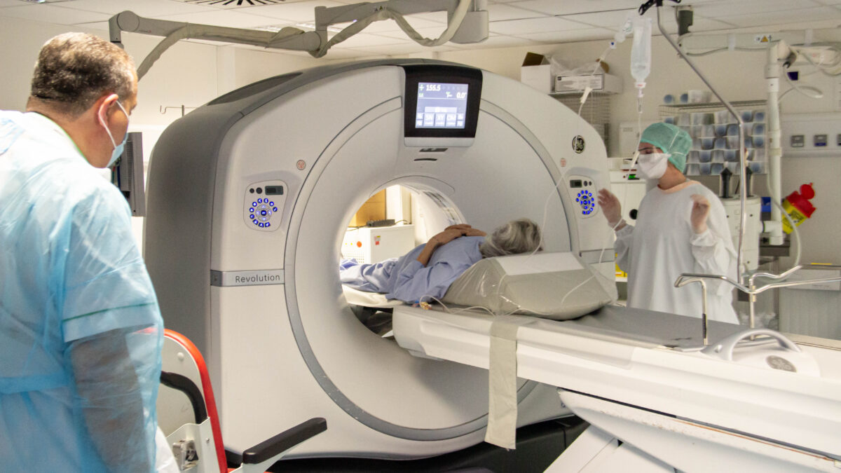 Les objectifs d’implantation en IRM et scanner varient du simple au ...