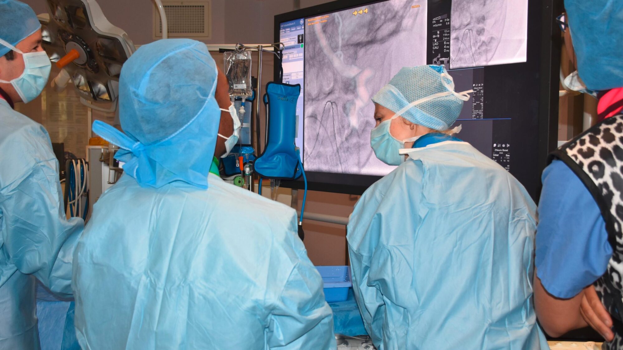 À Necker, la neuroradiologie interventionnelle au cœur du cerveau des ...