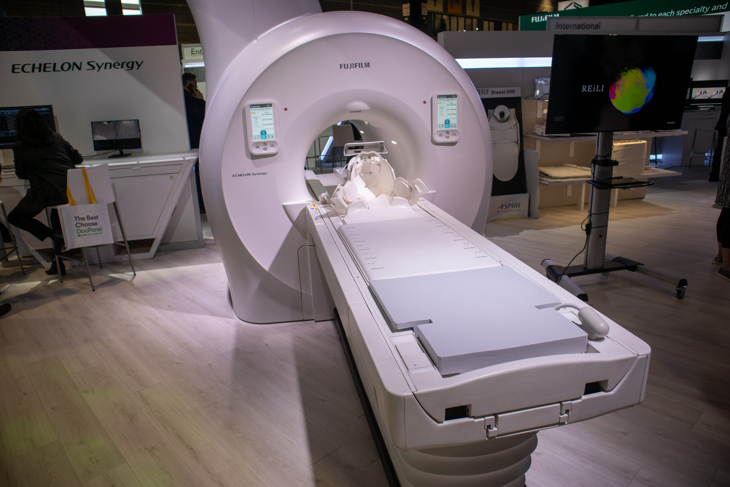 Moins d’hélium pour les IRM 1,5 T au RSNA - Tech Imago