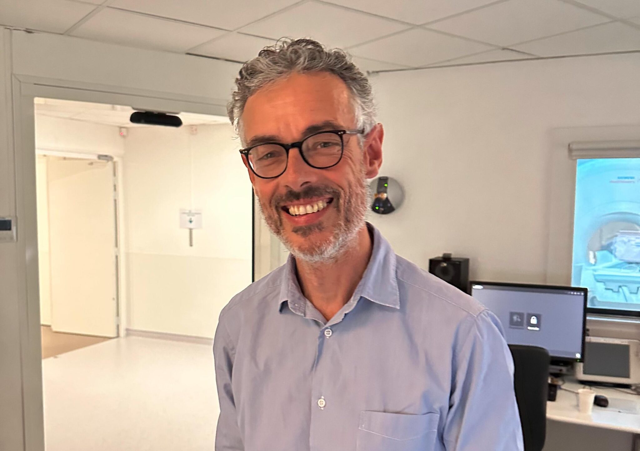 « Cette IRM à faible champ de 0,55 T est la première installée en France en routine clinique ...